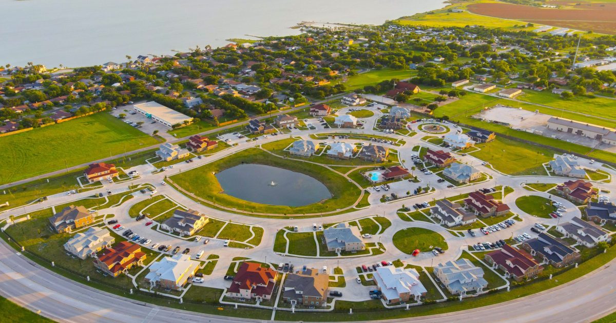 Oak Manor Villas - Portland, TX | White Oak Development